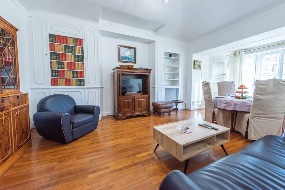100 M² Appartement ∙ 2 Chambres ∙ 4 Personnes - Nice