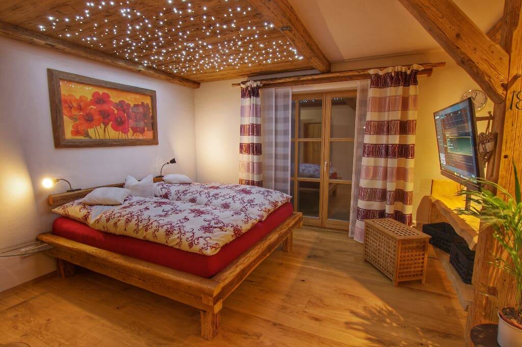 60 M² Ferienwohnung ∙ 1 Schlafzimmer ∙ 2 Gäste - Roding