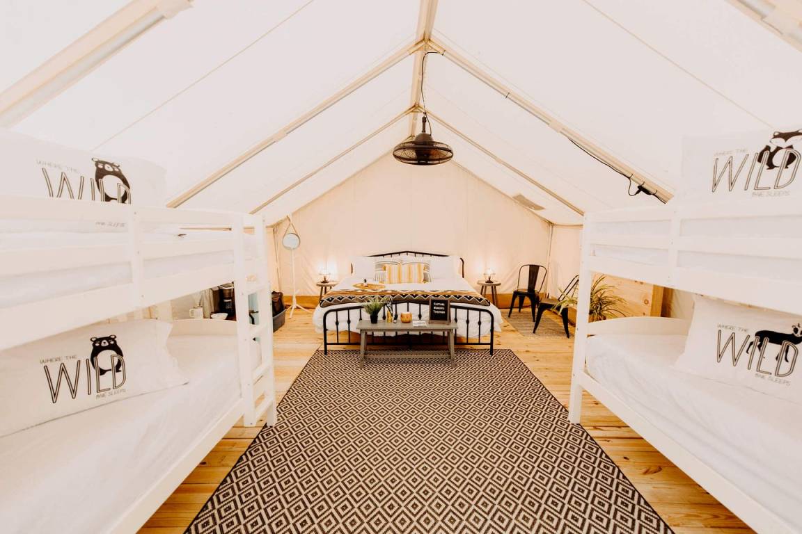 Camping ∙ 1 Bedroom ∙ 8 Guests - Helen, GA