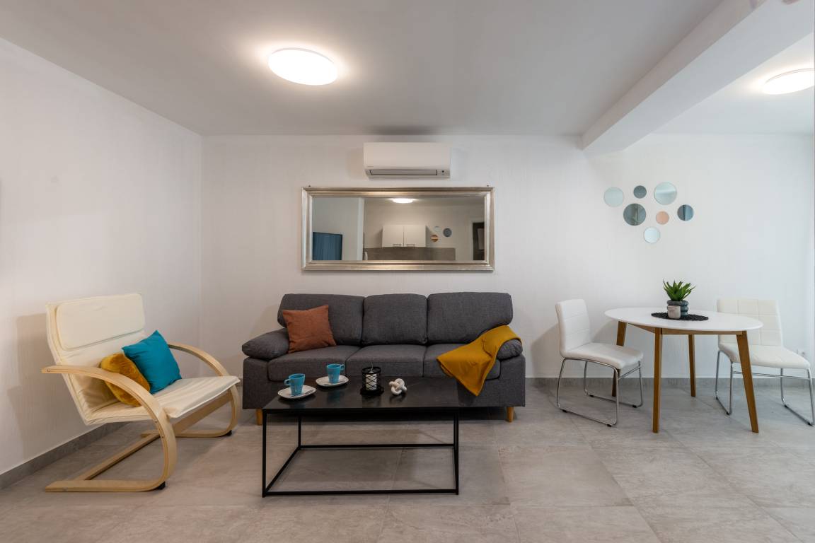 34 M² Ferienwohnung ∙ 1 Schlafzimmer ∙ 2 Gäste - Crikvenica