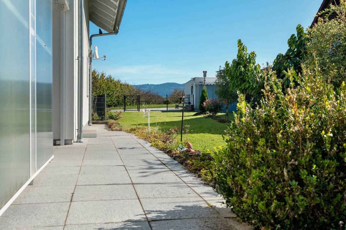 122 M² Ferienhaus ∙ 4 Schlafzimmer ∙ 6 Gäste - Durbach