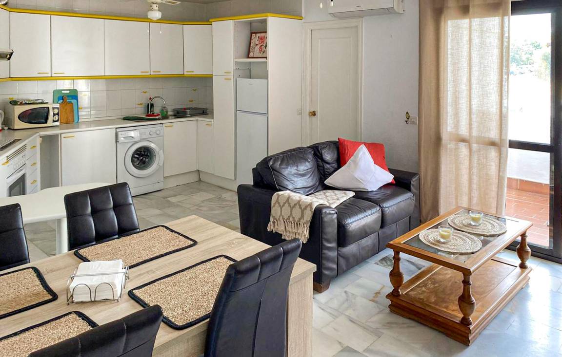 51 M² Appartement ∙ 2 Chambres ∙ 4 Personnes - Estepona