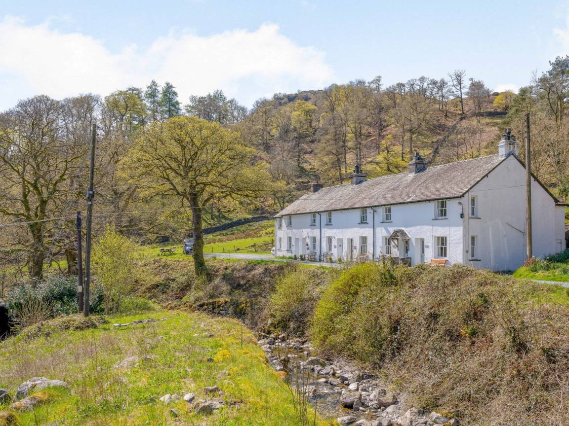 Cottage ∙ 3 Bedrooms ∙ 5 Guests - Borrowdale