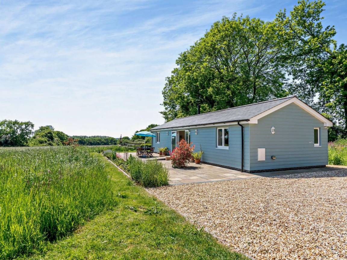 Lodge ∙ 2 Bedrooms ∙ 4 Guests - Southampton, UK