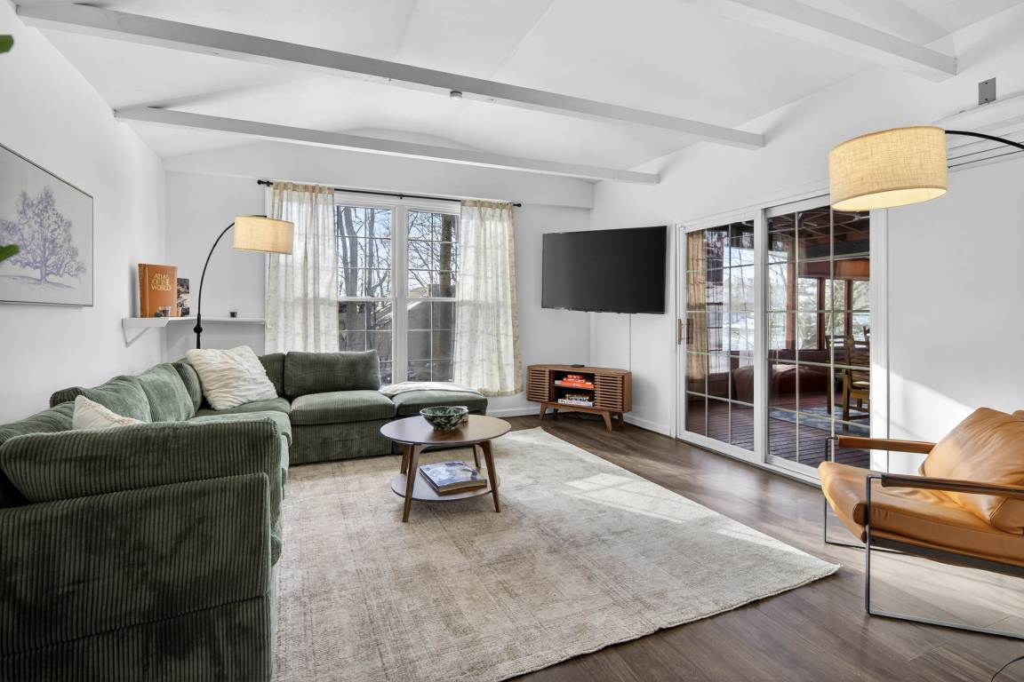 107 M² House ∙ 3 Bedrooms ∙ 5 Guests - Troy, NY