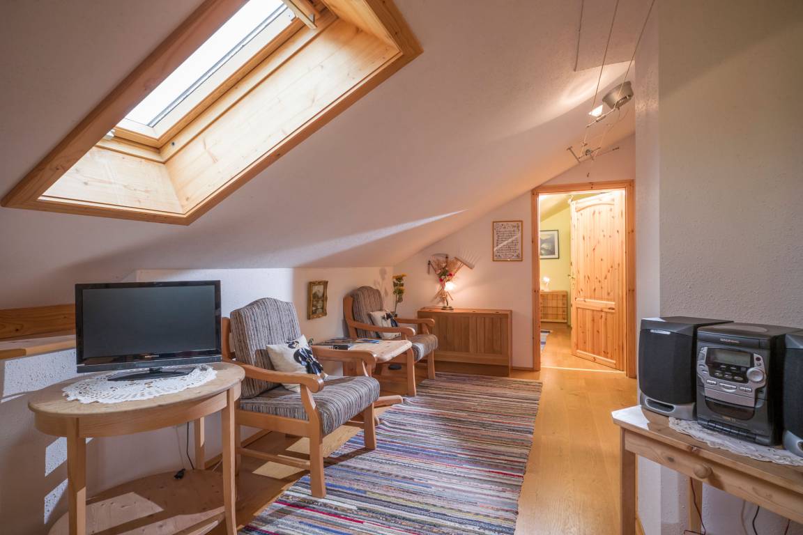 50 M² Ferienwohnung ∙ 2 Schlafzimmer ∙ 4 Gäste - Bad Feilnbach