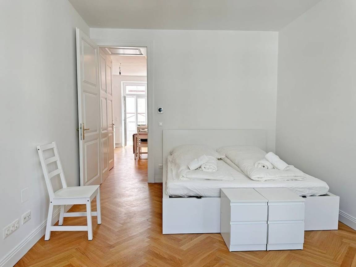 42 M² Apartment ∙ 2 Bedrooms ∙ 4 Guests - Dunaj
