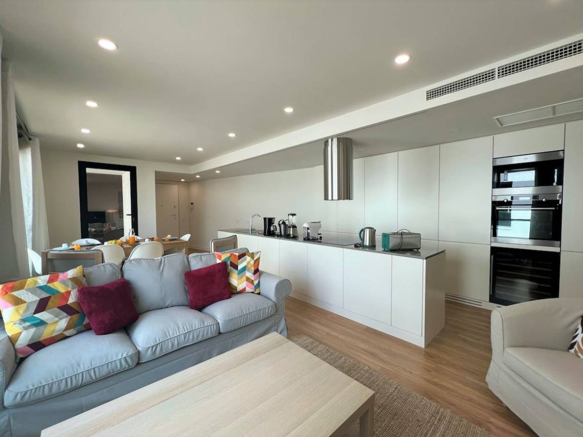 100 M² Appartement ∙ 3 Chambres ∙ 6 Personnes - Faro