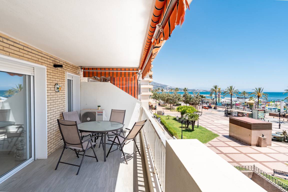 96 M² Appartement ∙ 3 Chambres ∙ 6 Personnes - Fuengirola