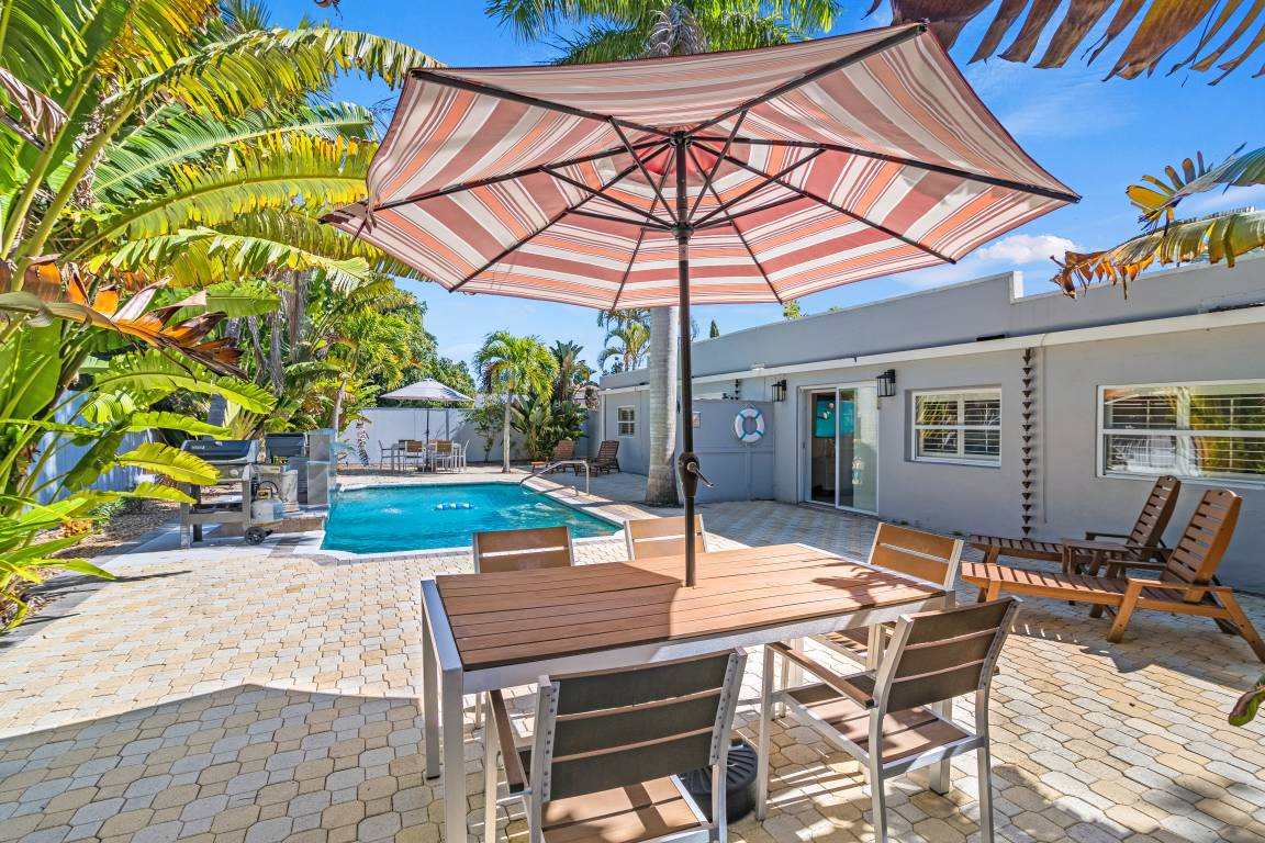 106 M² House ∙ 2 Bedrooms ∙ 6 Guests - Siesta Key, FL