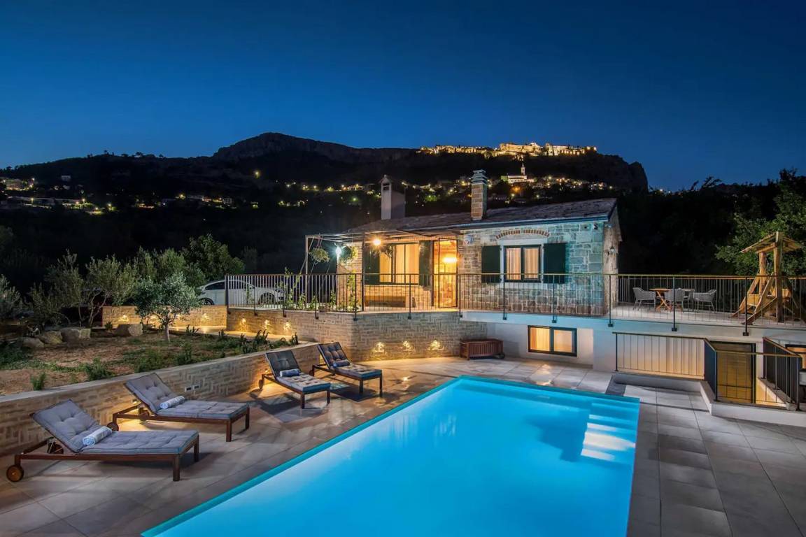 70 M² Villa ∙ 3 Chambres ∙ 5 Personnes - Split