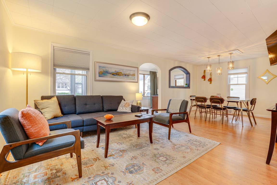 130 M² House ∙ 3 Bedrooms ∙ 6 Guests - Bloomington, MN