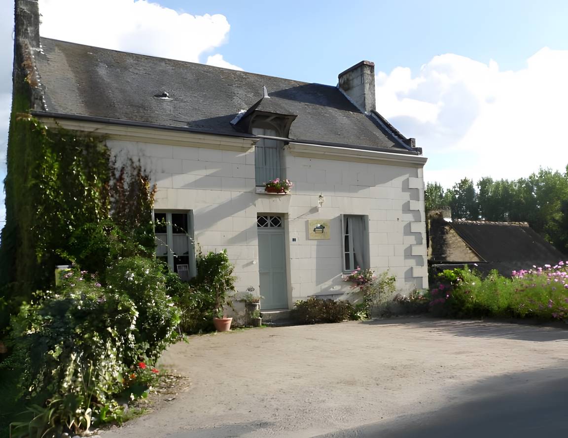 20 M² Chambre D'hôtes ∙ 1 Chambre ∙ 3 Personnes - Chinon