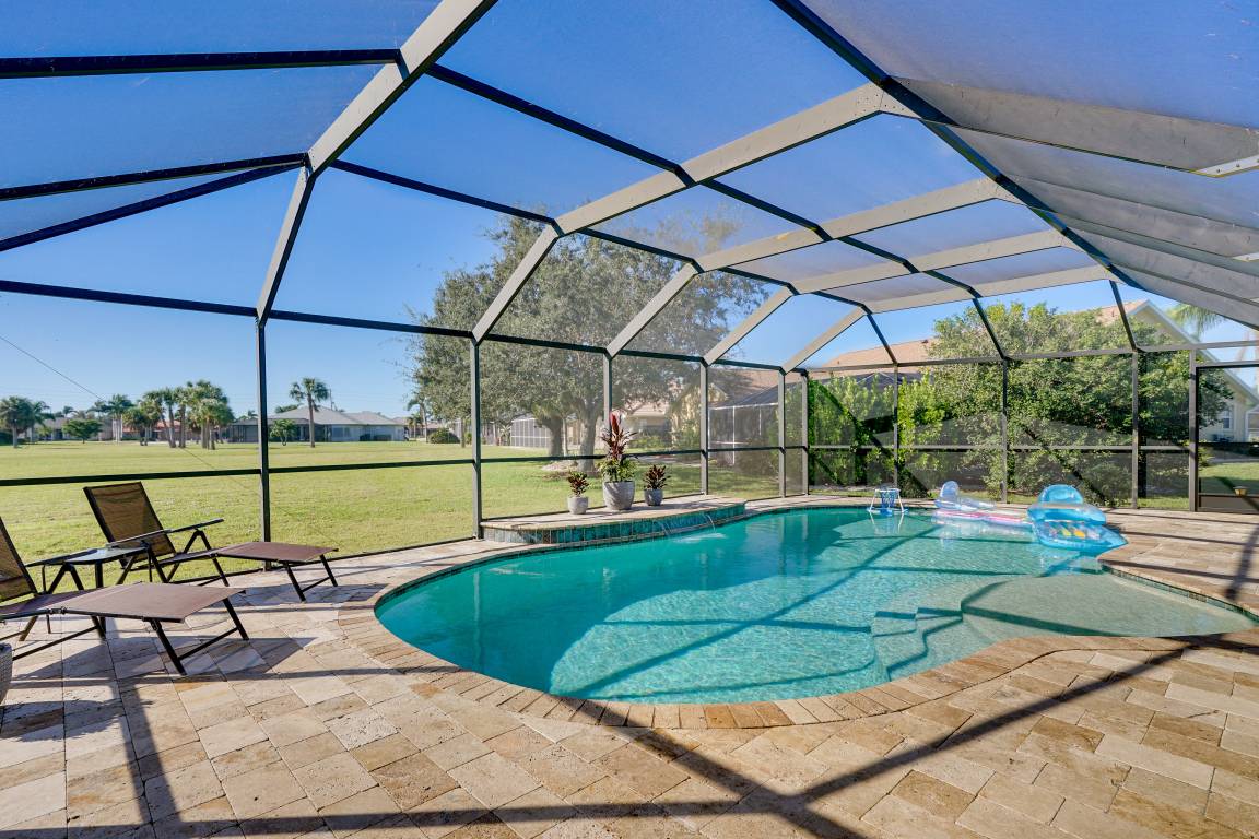 129 M² House ∙ 3 Bedrooms ∙ 6 Guests - Punta Gorda, FL