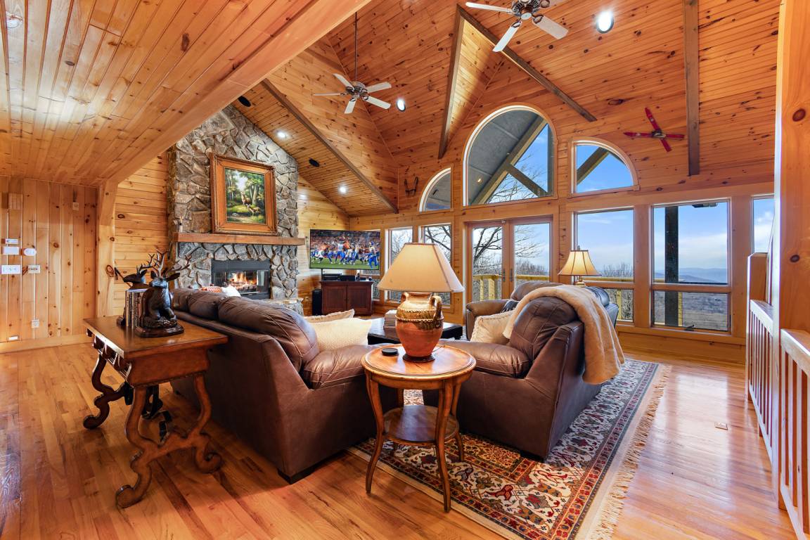 453 M² Cabaña ∙ 4 Habitaciones ∙ 21 Huéspedes - Beech Mountain, NC