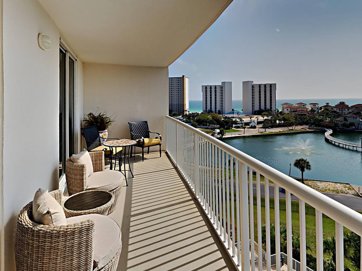 100 M² Condo ∙ 2 Bedrooms ∙ 6 Guests - Destin