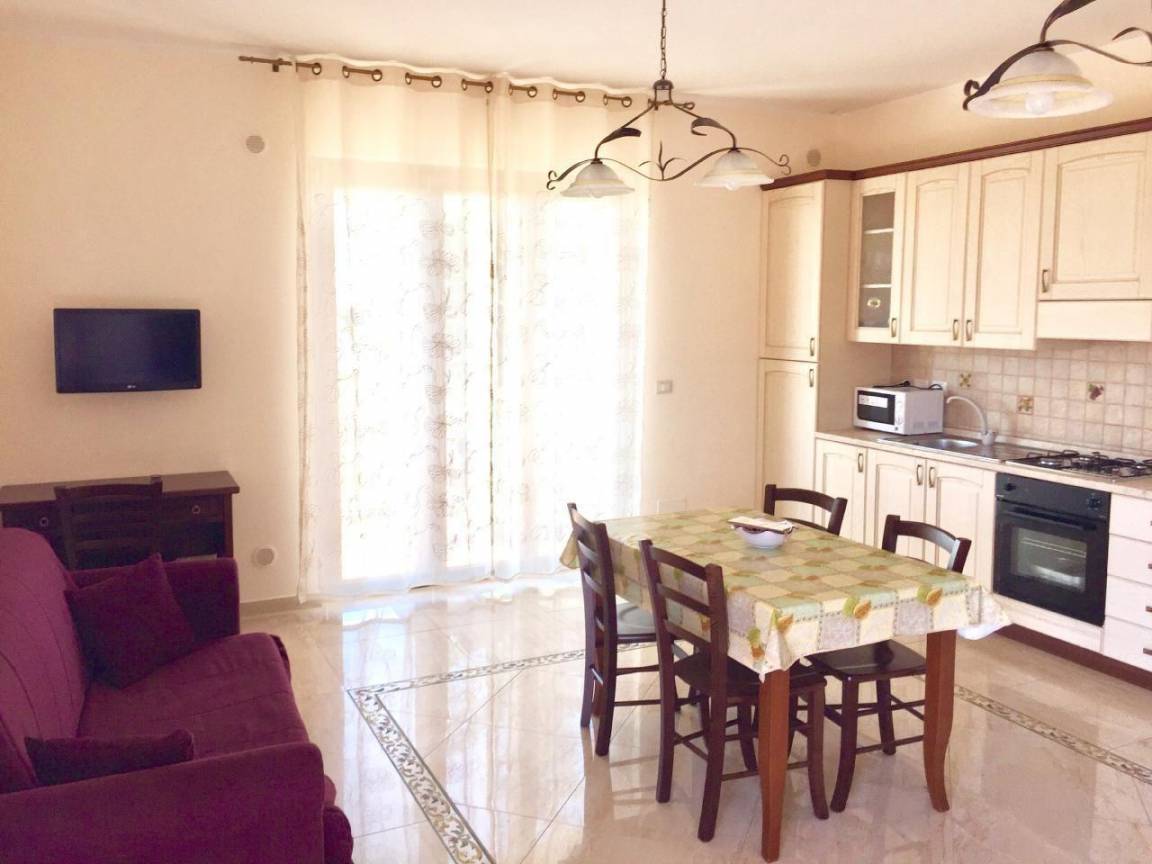 65 M² Appartamento ∙ 1 Camera Da Letto ∙ 7 Ospiti - Trecastagni