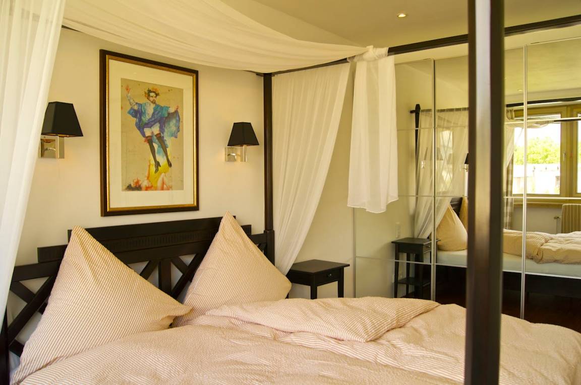 75 M² Appartement ∙ 1 Chambre ∙ 2 Personnes - Munich