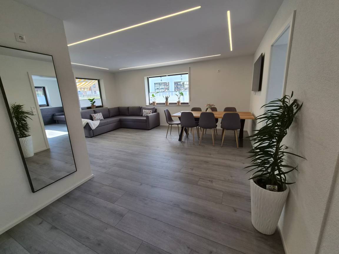 98 M² Apartment ∙ 2 Bedrooms ∙ 7 Guests - Titisee-Neustadt