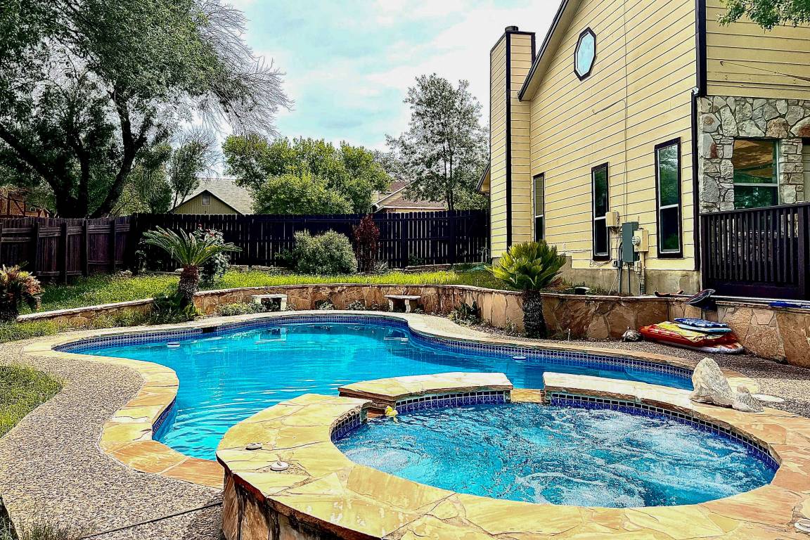 176 M² House ∙ 3 Bedrooms ∙ 10 Guests - Briggs Ranch – San Antonio