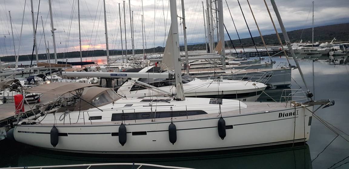 14 M² Hausboot ∙ 3 Schlafzimmer ∙ 6 Gäste - Krk