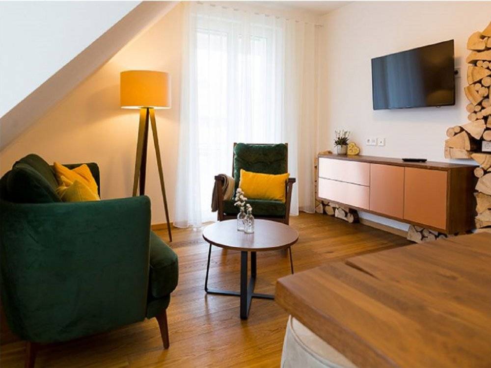 60 M² Ferienwohnung ∙ 2 Schlafzimmer ∙ 4 Gäste - Titisee-Neustadt