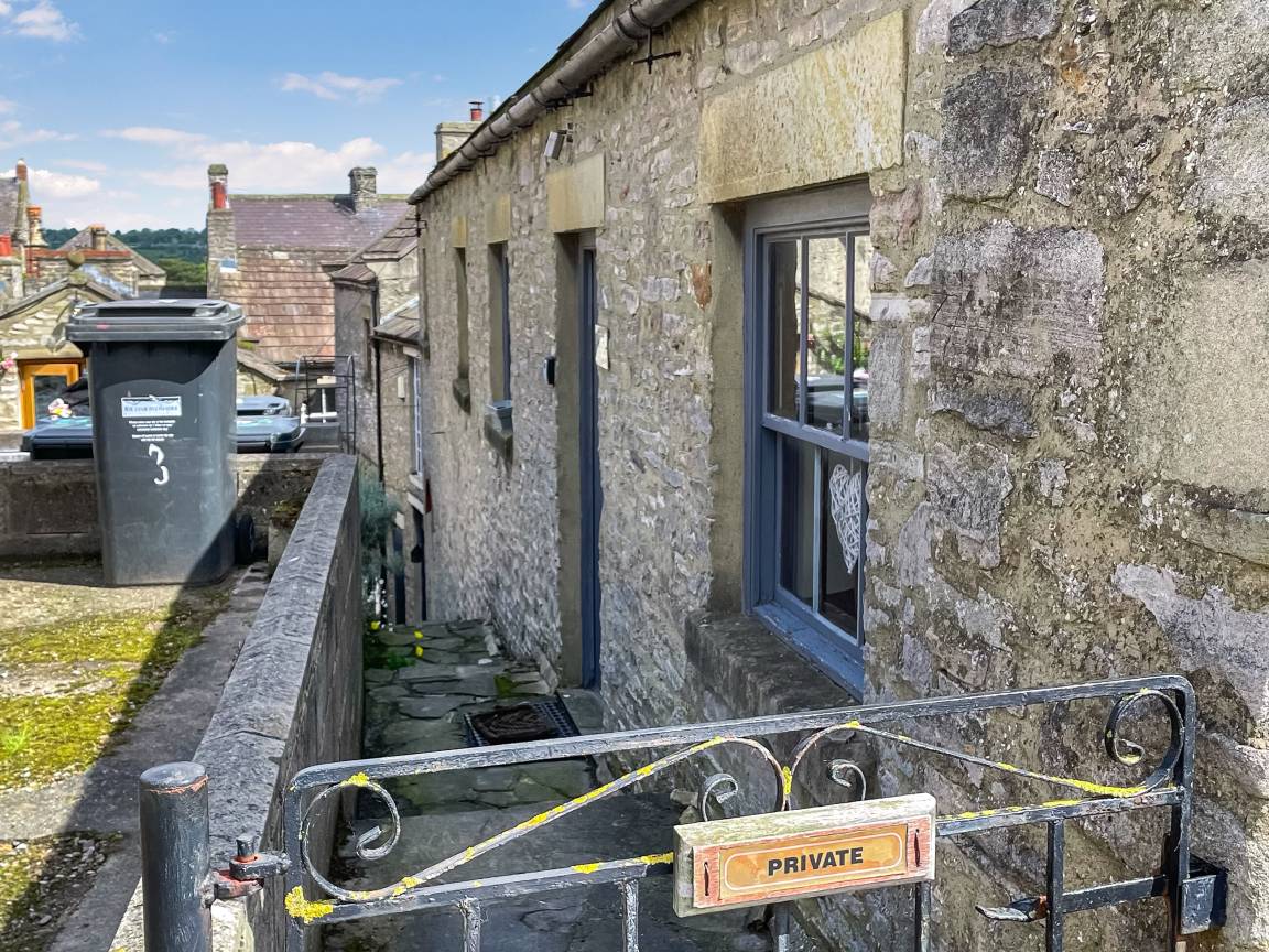 Cottage ∙ 3 Bedrooms ∙ 5 Guests - Masham