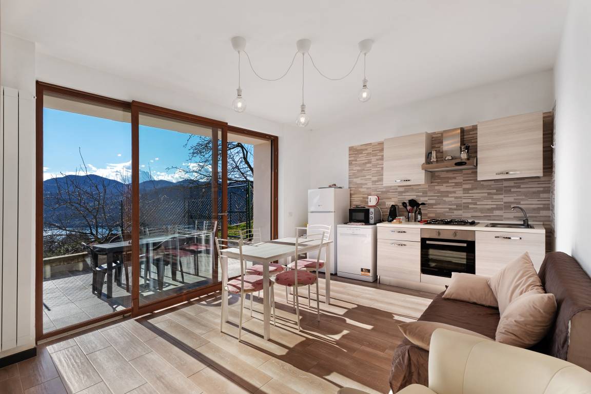 60 M² Apartment ∙ 1 Bedroom ∙ 5 Guests - Orta San Giulio