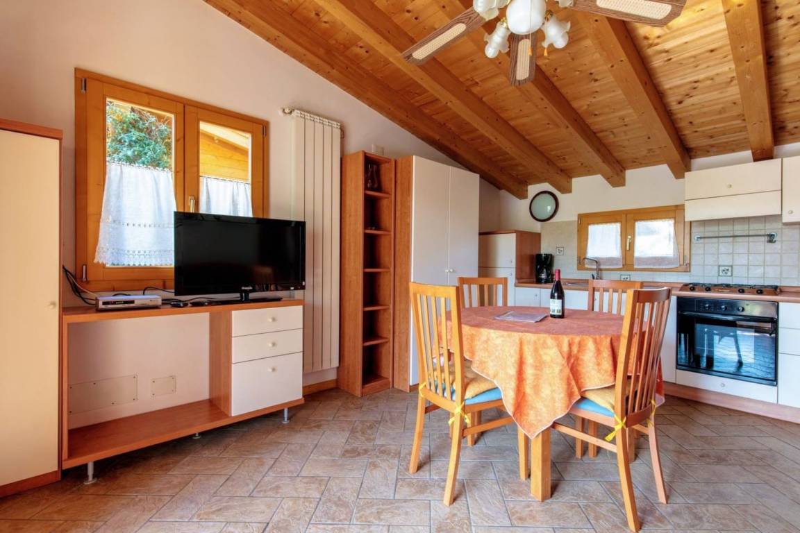 70 M² Cottage ∙ 1 Bedroom ∙ 4 Guests - Lake Garda