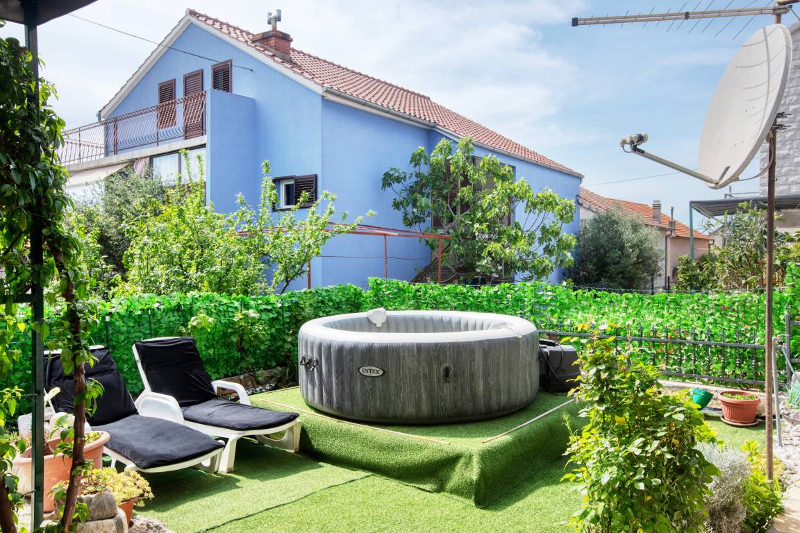 78 M² Apartment ∙ 3 Bedrooms ∙ 6 Guests - Skradin