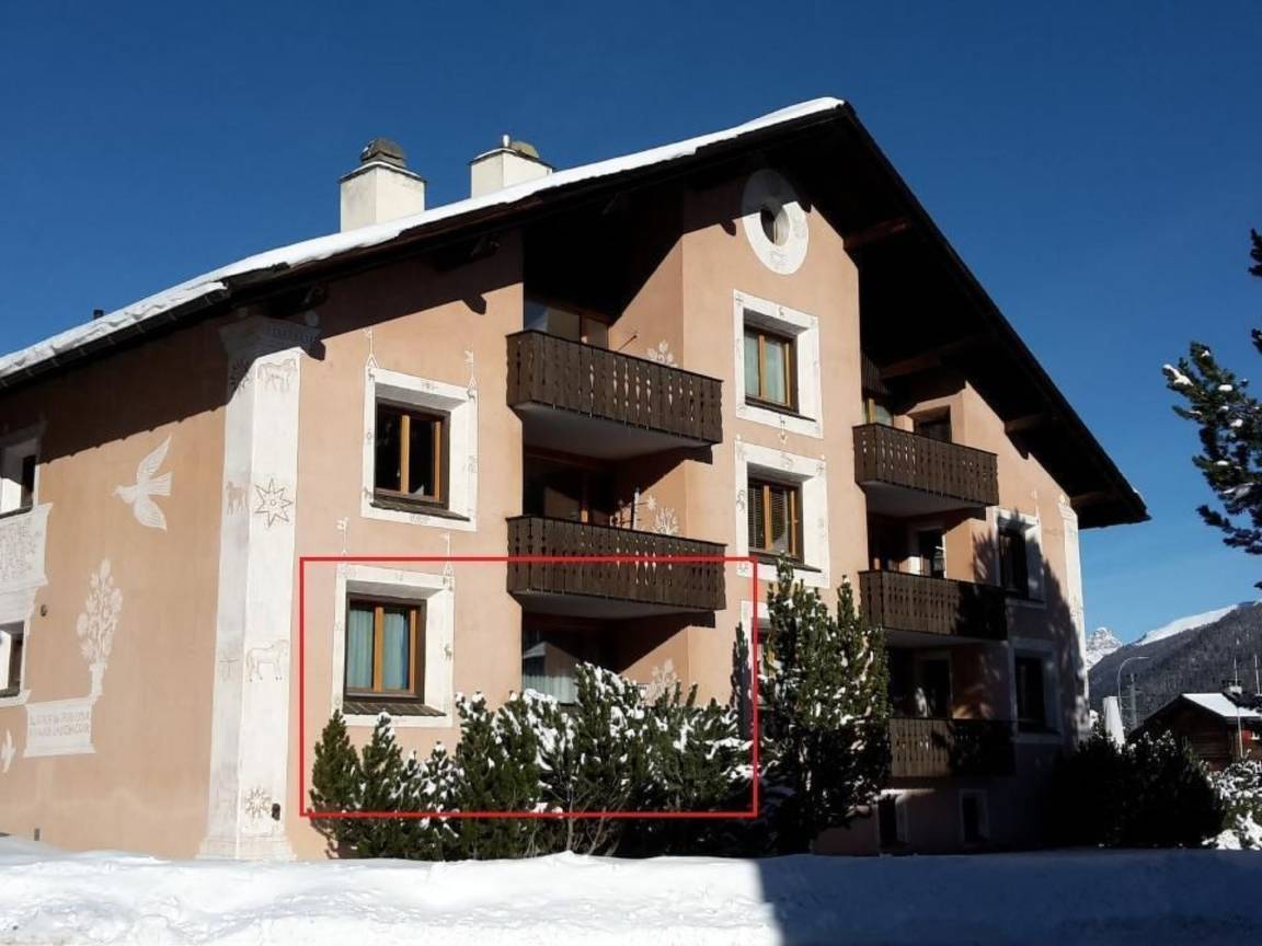 72 M² Huoneisto ∙ 2 Makuuhuonetta ∙ 4 Vierasta - Samaden