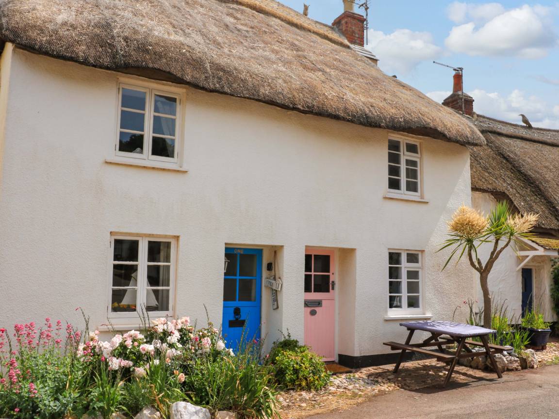 Cottage ∙ 2 Bedrooms ∙ 4 Guests - Bantham Beach