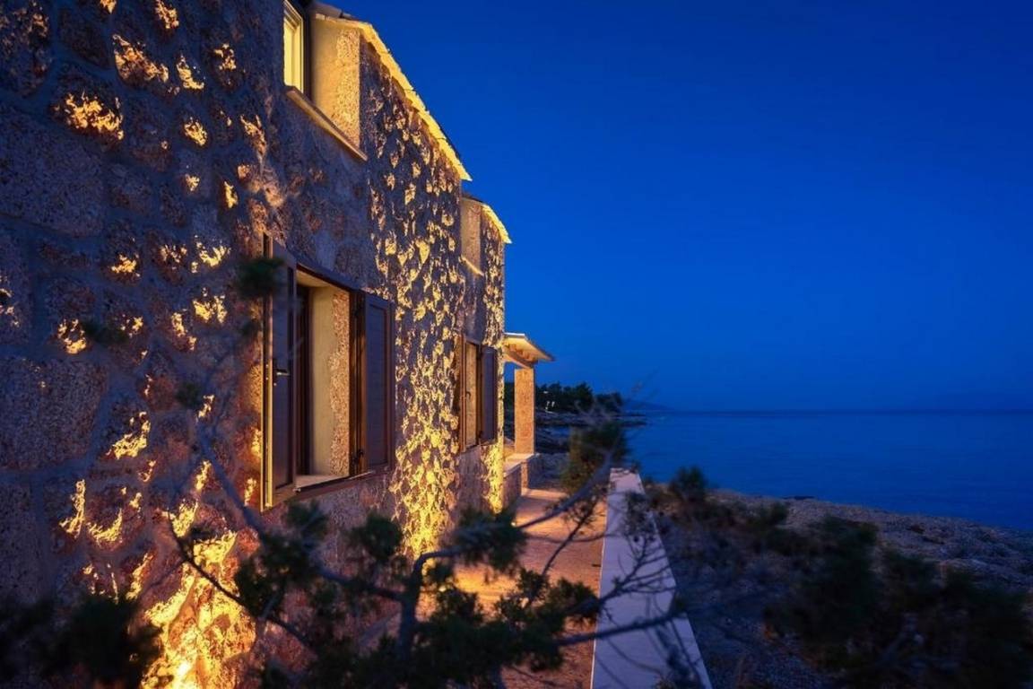 73 M² Ferienhaus ∙ 2 Schlafzimmer ∙ 4 Gäste - Jelsa