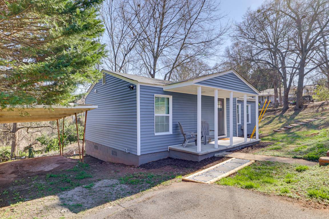 57 M² Huis ∙ 2 Slaapkamers ∙ 4 Gasten - Greenville, SC