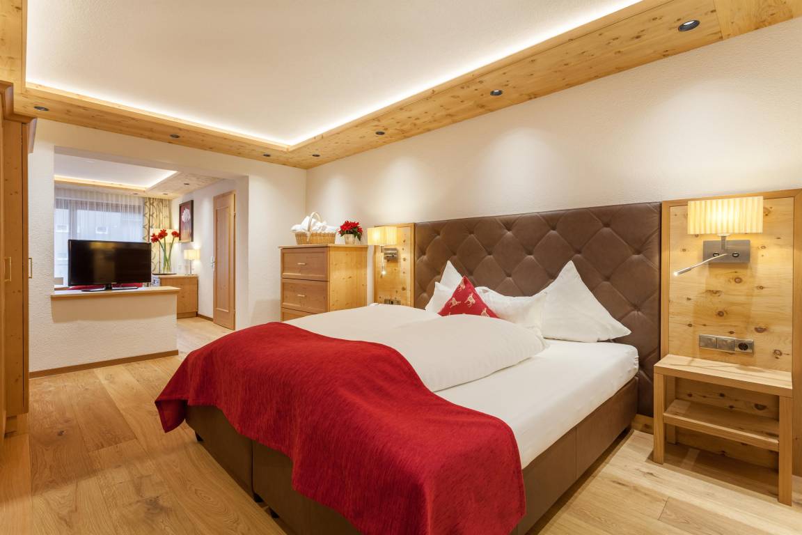Hotel ∙ 1 Bedroom ∙ 4 Guests - Ischgl