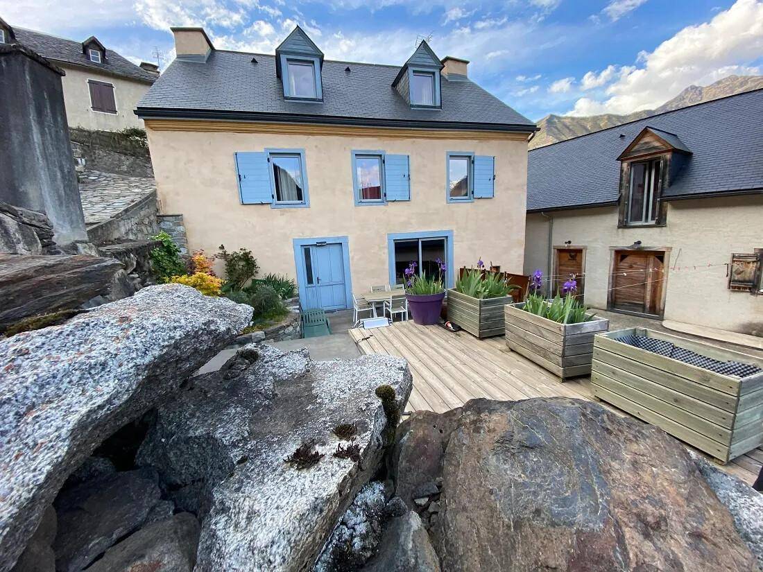 150 M² Gîte ∙ 3 Chambres ∙ 8 Personnes - Luz-Saint-Sauveur
