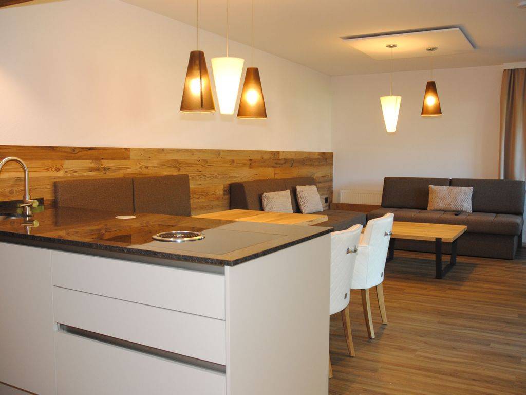 60 M² Ferienwohnung ∙ 1 Schlafzimmer ∙ 4 Gäste - Mayrhofen