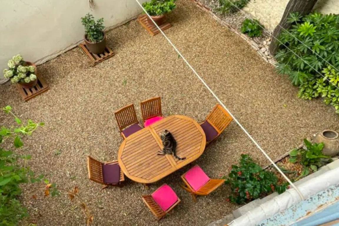 95 M² Apartment ∙ 4 Bedrooms ∙ 8 Guests - Nîmes