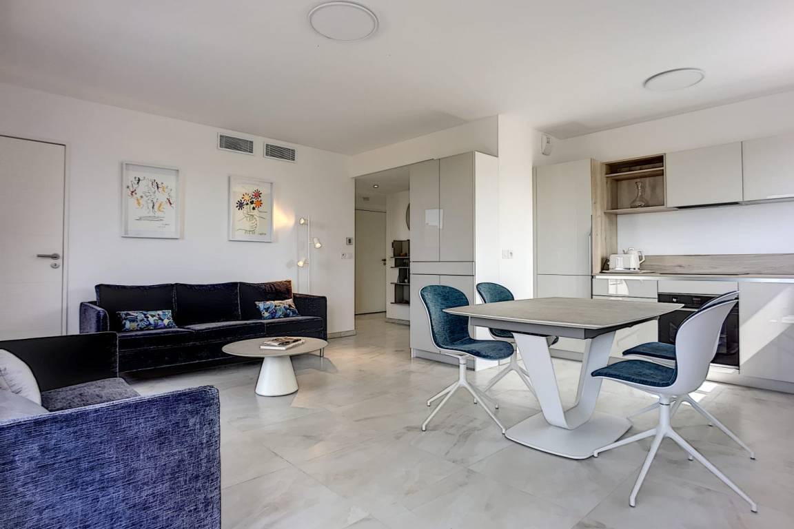 83 M² Appartement En Copropriété ∙ 3 Chambres ∙ 6 Personnes - Baie des Milliardaires d'Antibes