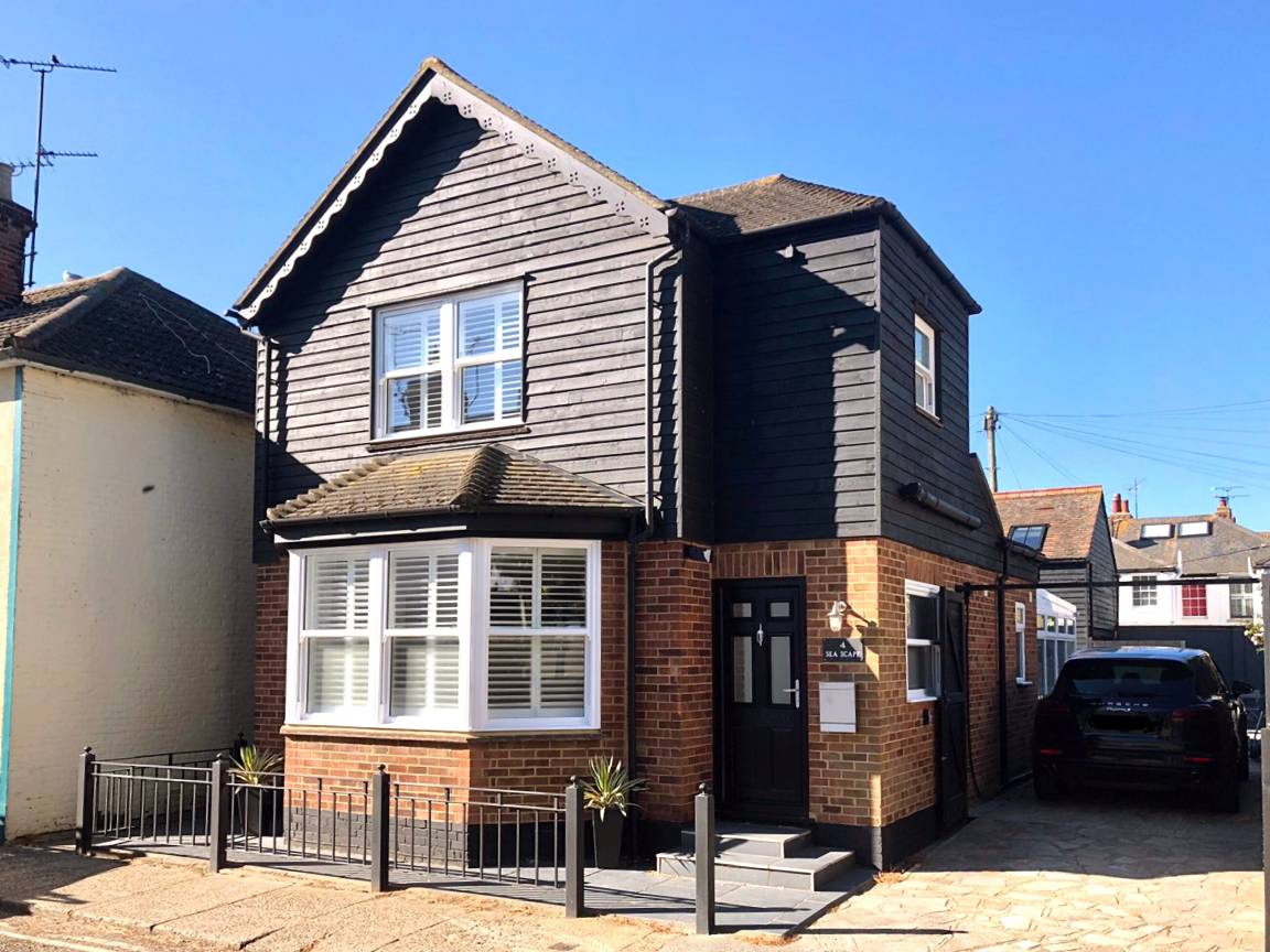 Cottage ∙ 2 Bedrooms ∙ 5 Guests - Isle of Sheppey