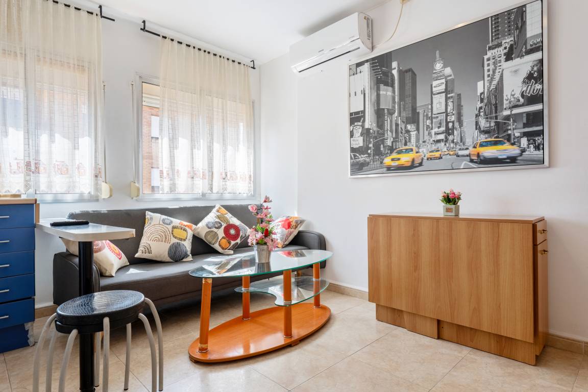 50 M² Apartamento ∙ 1 Habitación ∙ 4 Huéspedes - Cambrils
