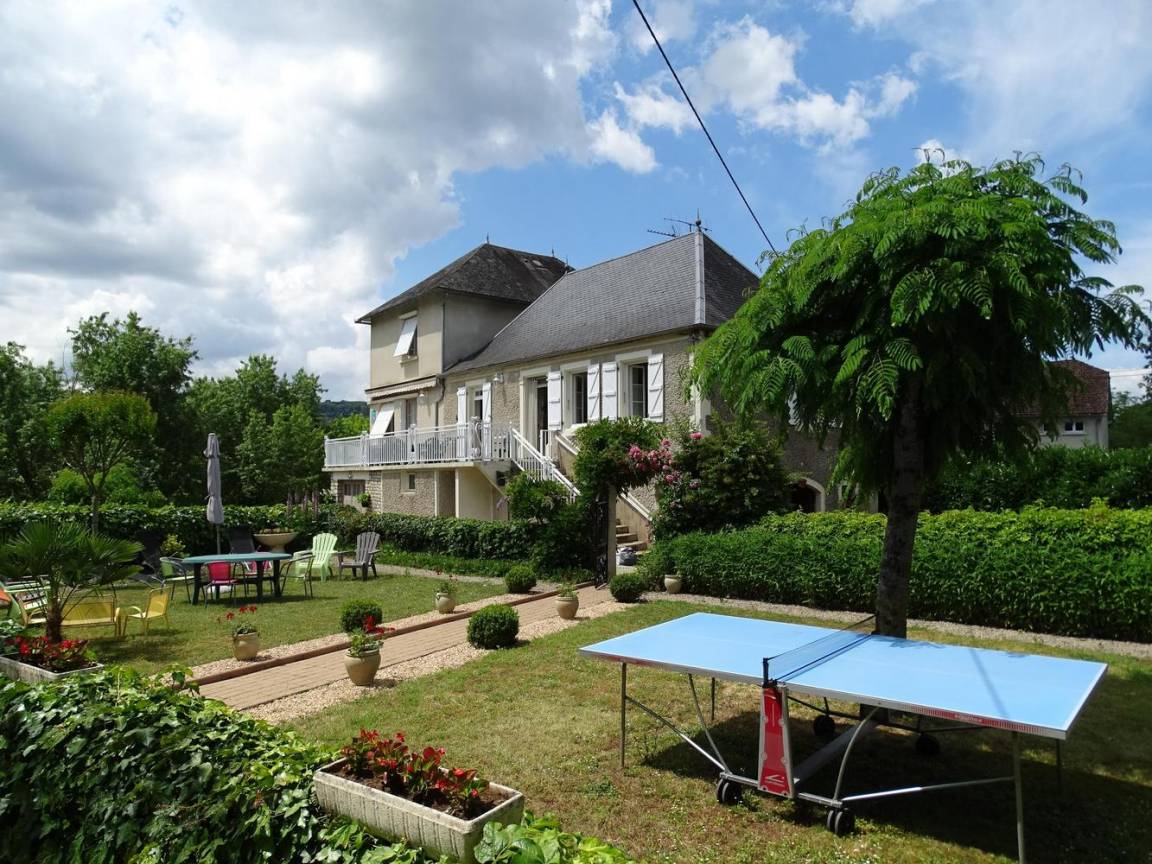 201 M² Gîte ∙ 5 Chambres ∙ 9 Personnes - Beaulieu-sur-Dordogne