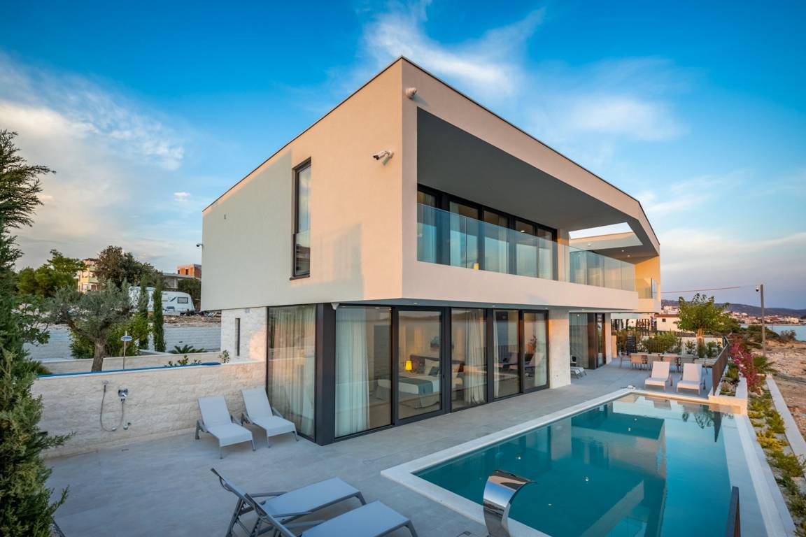 Villa ∙ 5 Schlafzimmer ∙ 10 Gäste - Rogoznica