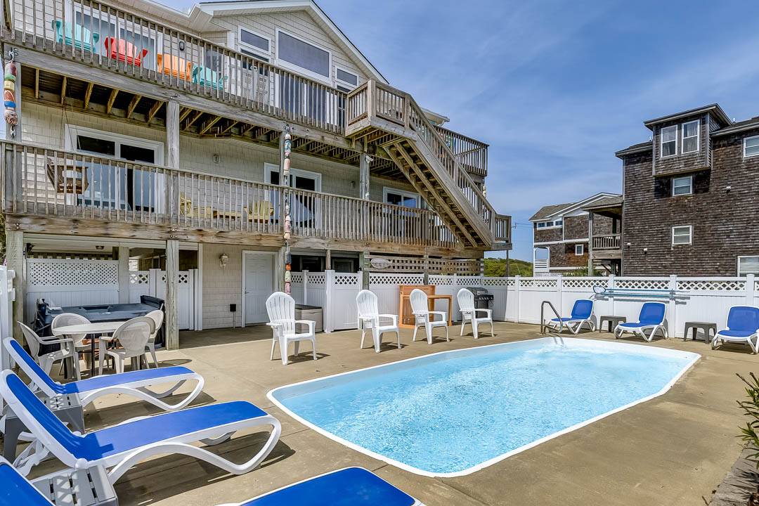House ∙ 5 Bedrooms ∙ 12 Guests - Kitty Hawk, NC