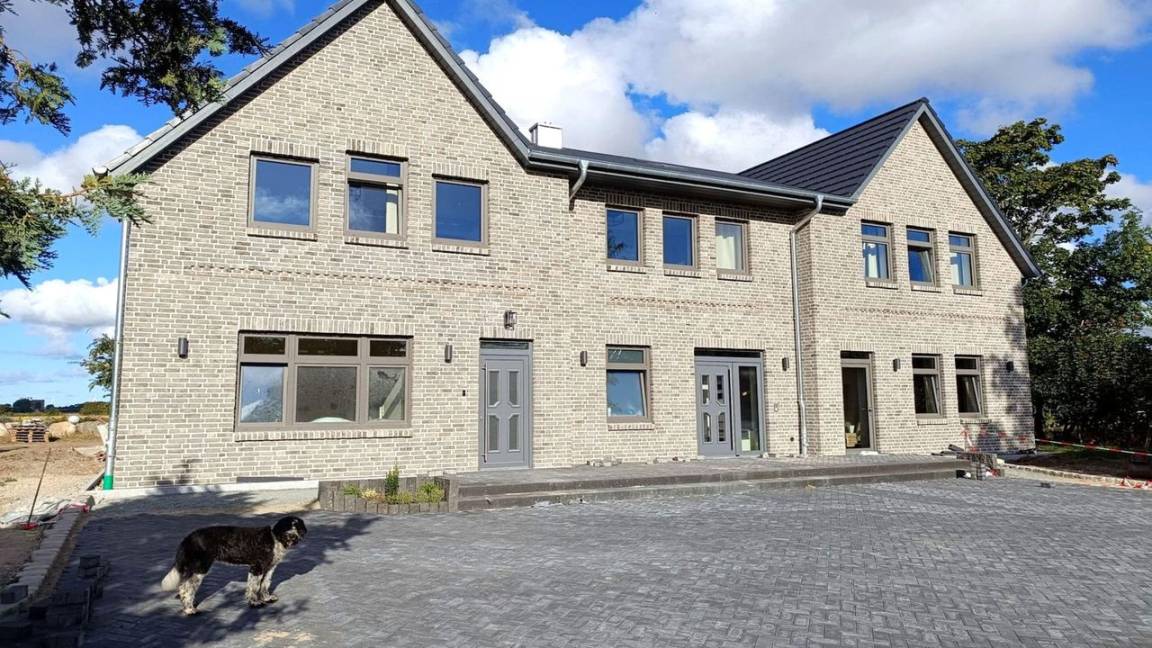 120 M² Huoneisto ∙ 3 Makuuhuonetta ∙ 8 Vierasta - Fehmarn