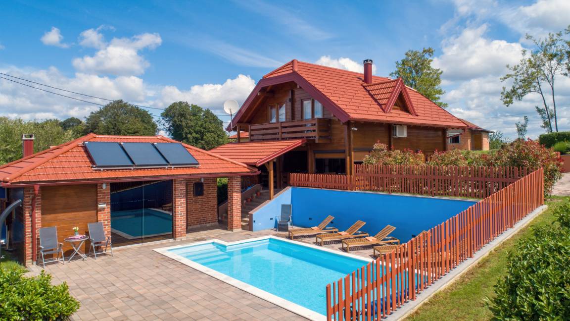 120 M² Villa ∙ 4 Habitaciones ∙ 8 Huéspedes - Ludbreg
