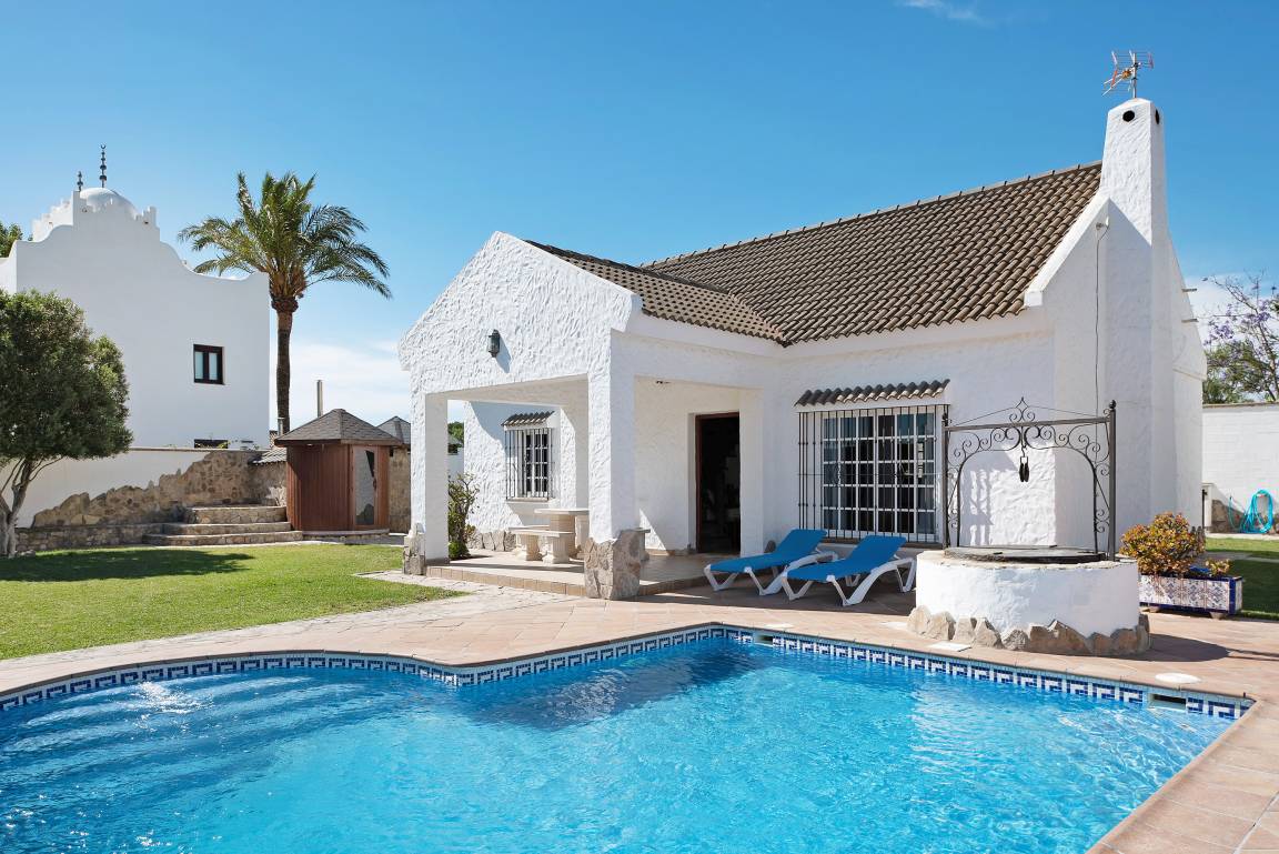200 M² Villa ∙ 4 Habitaciones ∙ 12 Huéspedes - Vejer de la Frontera
