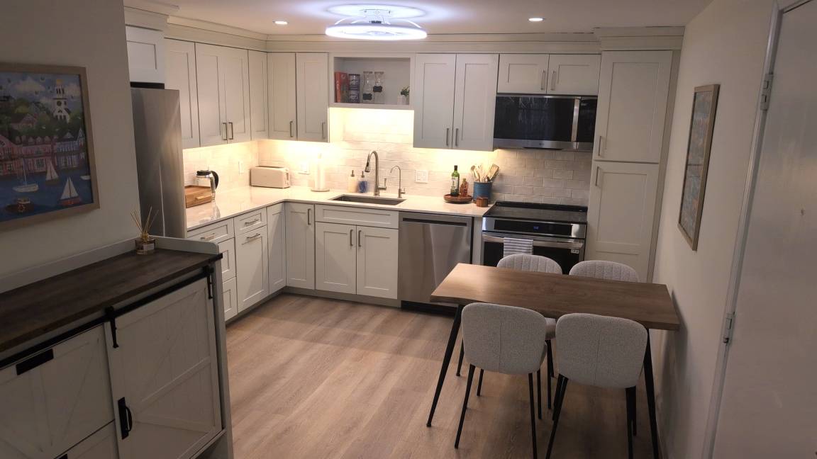 65 M² Condo ∙ 2 Bedrooms ∙ 4 Guests - Dover, NH