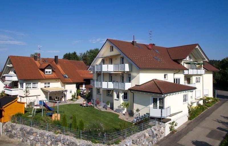 80 M² Apartment ∙ 2 Bedrooms ∙ 5 Guests - Wasserburg am Bodensee