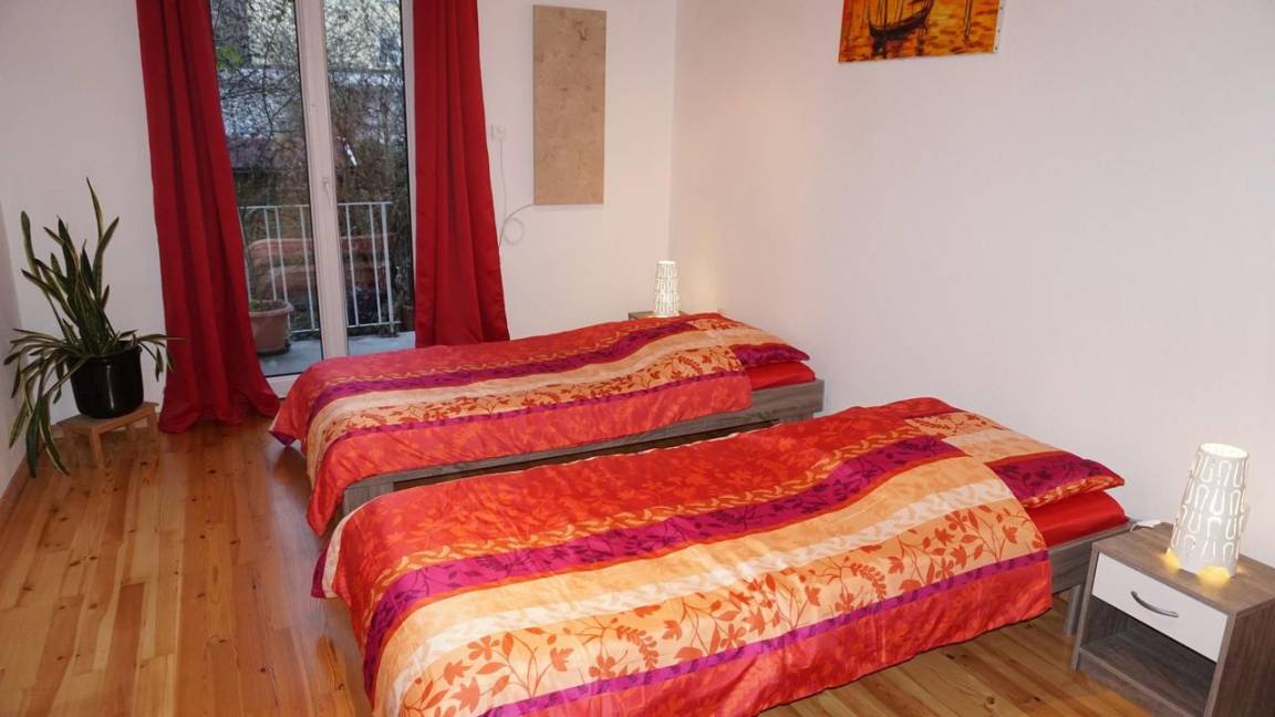 70 M² Ferienwohnung ∙ 2 Schlafzimmer ∙ 4 Gäste - Markt Indersdorf
